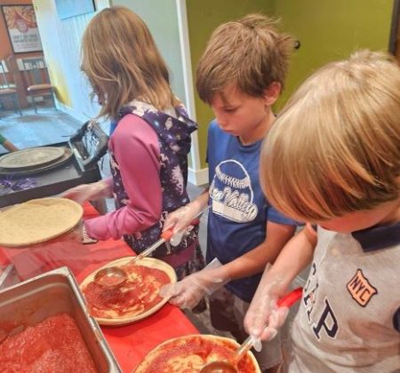 Baraboo Pizza Ranch | Field Trip Directory | FieldTripDirectory.com